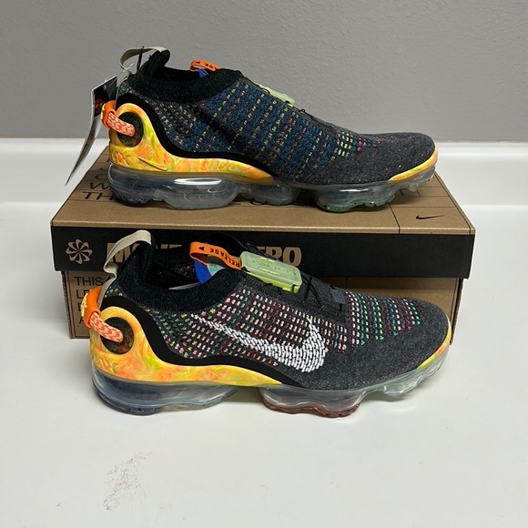Nike | Shoes | Nike Vapormax 220 | Poshmark